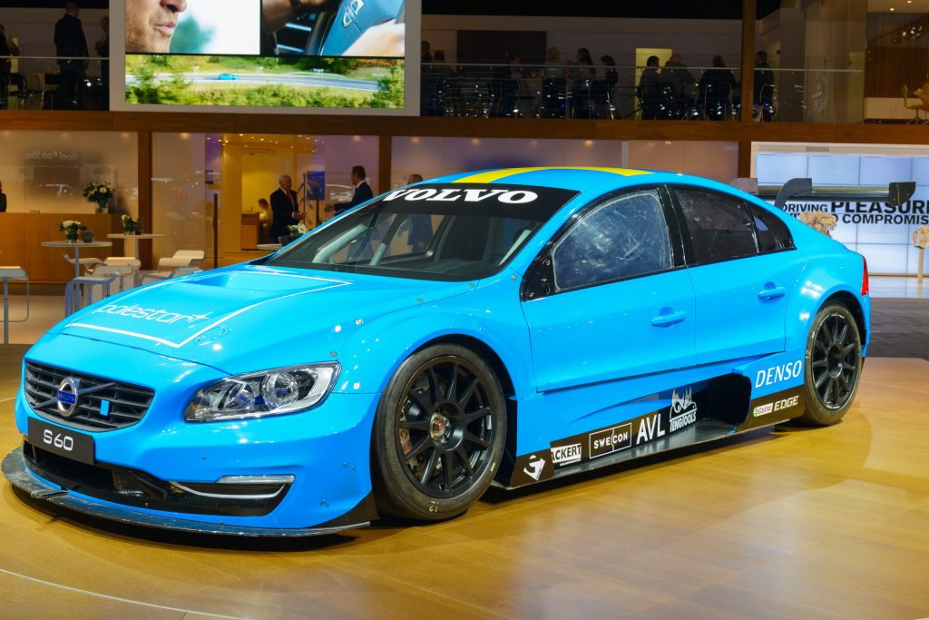 Volvos bilar av R-modell - Tjoloholm-classicmotor